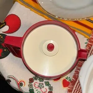 Tupperware | Dining | Tupperware Vibrant Red Pitcher With Lid | Poshmark